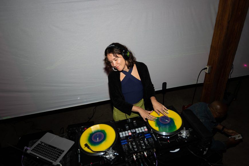 Autotune the World w/ Dj Little Town 17th November 2022 | Listen on NTS