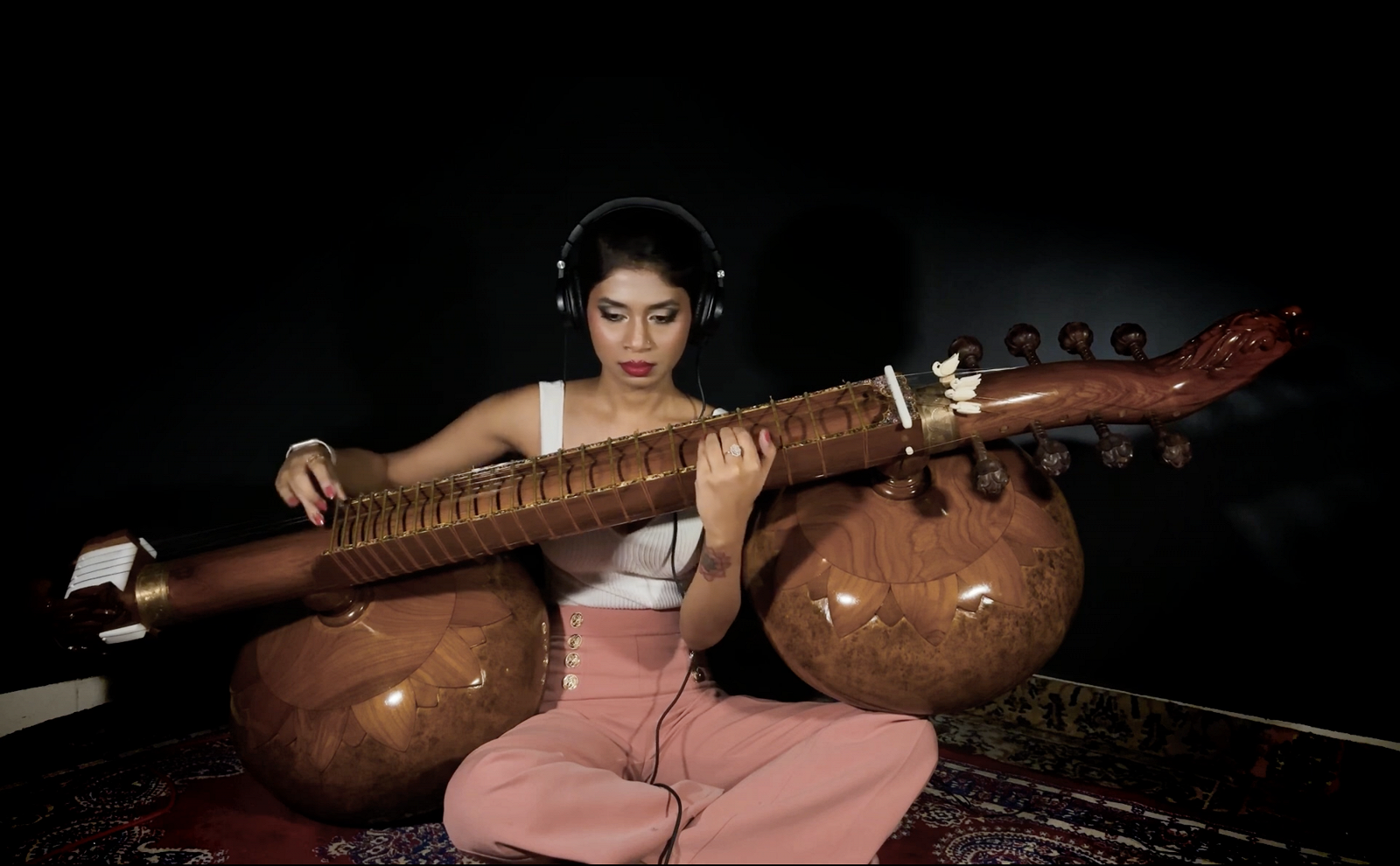 SONGS OF PRAISE: MADHUVANTI PAL | NTS