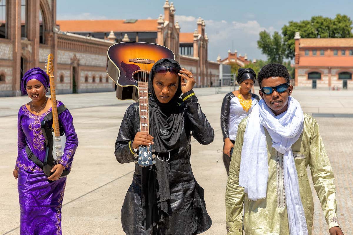 Nabihah Iqbal - African Guitar Special 4th May 2021 | Listen on NTS Nabihah Iqbal - African Guitar Special 4th May 2021 | Listen on NTS