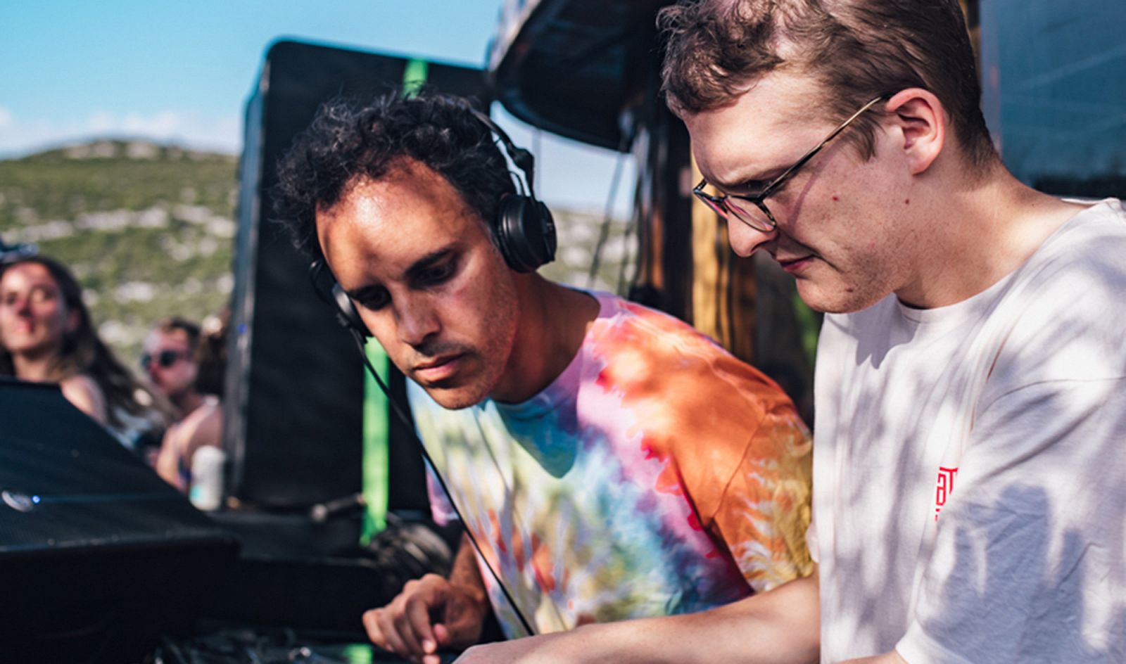 Floating Points & Four Tet - Live from Love International 6th August 2018 | Listen on NTS