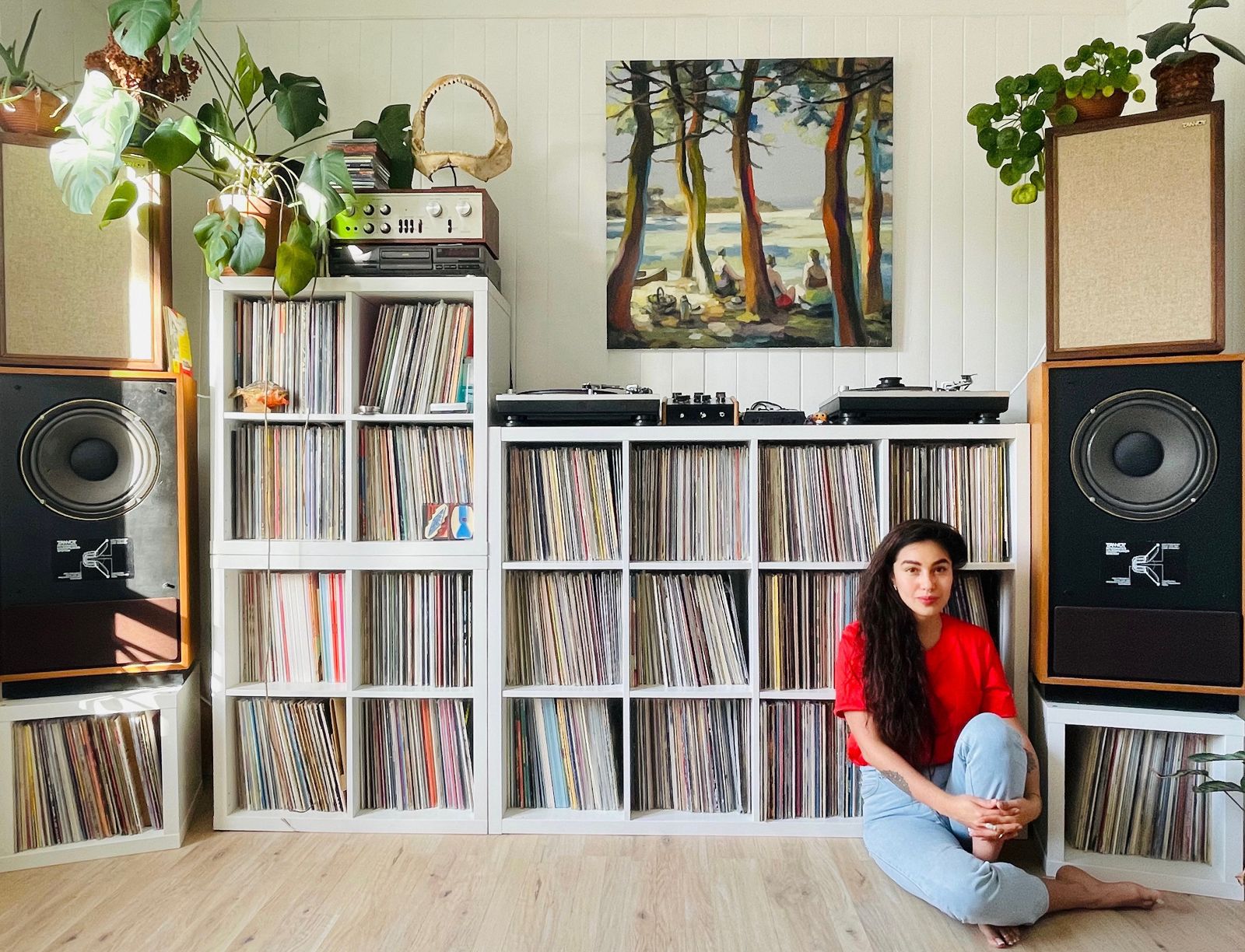 The NTS Breakfast Show w/ CAMI LAYÉ OKÚN 9th November 2023 | Listen on NTS