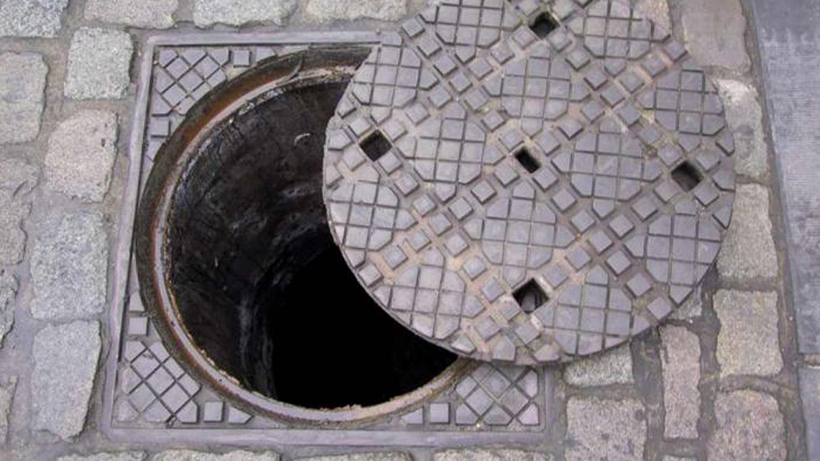 Absolute Fiction w/ Bear Bones, Lay Low 30th April 2022 | Listen on NTS