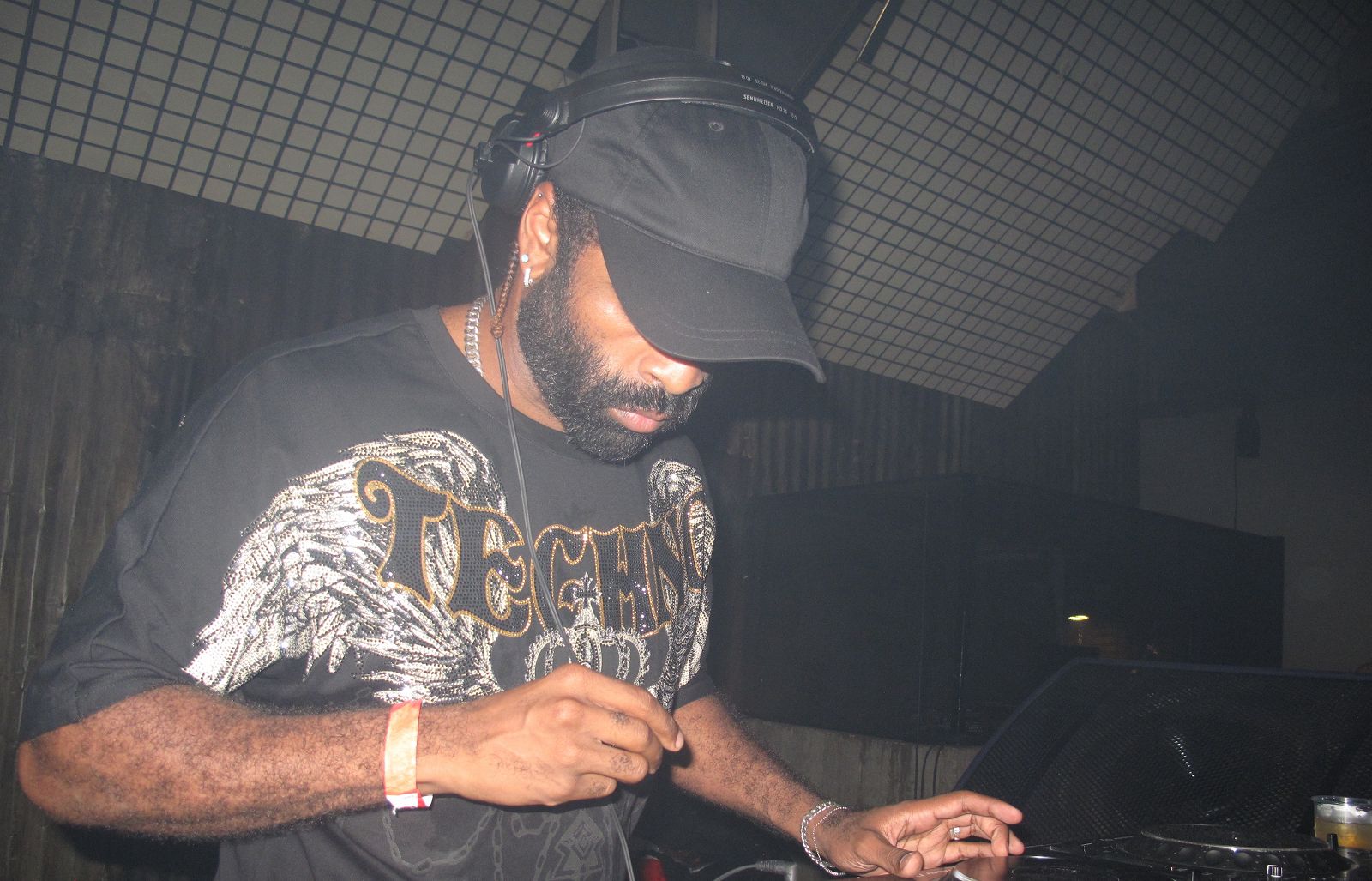 DJ Bobby Beethoven - live from NTS x Diesel TRACKS 20th May 2023 ...