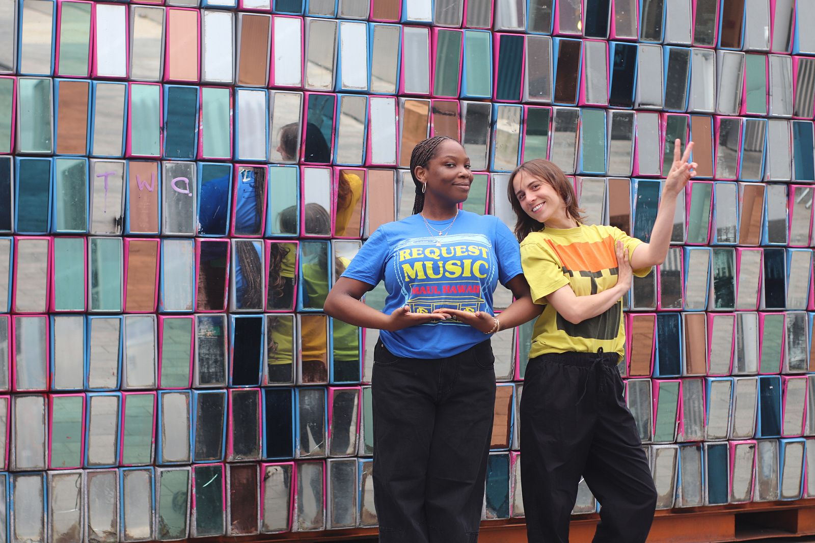 The NTS Breakfast Show w/ Flo & Ok Williams 19th July 2023 | Listen on NTS