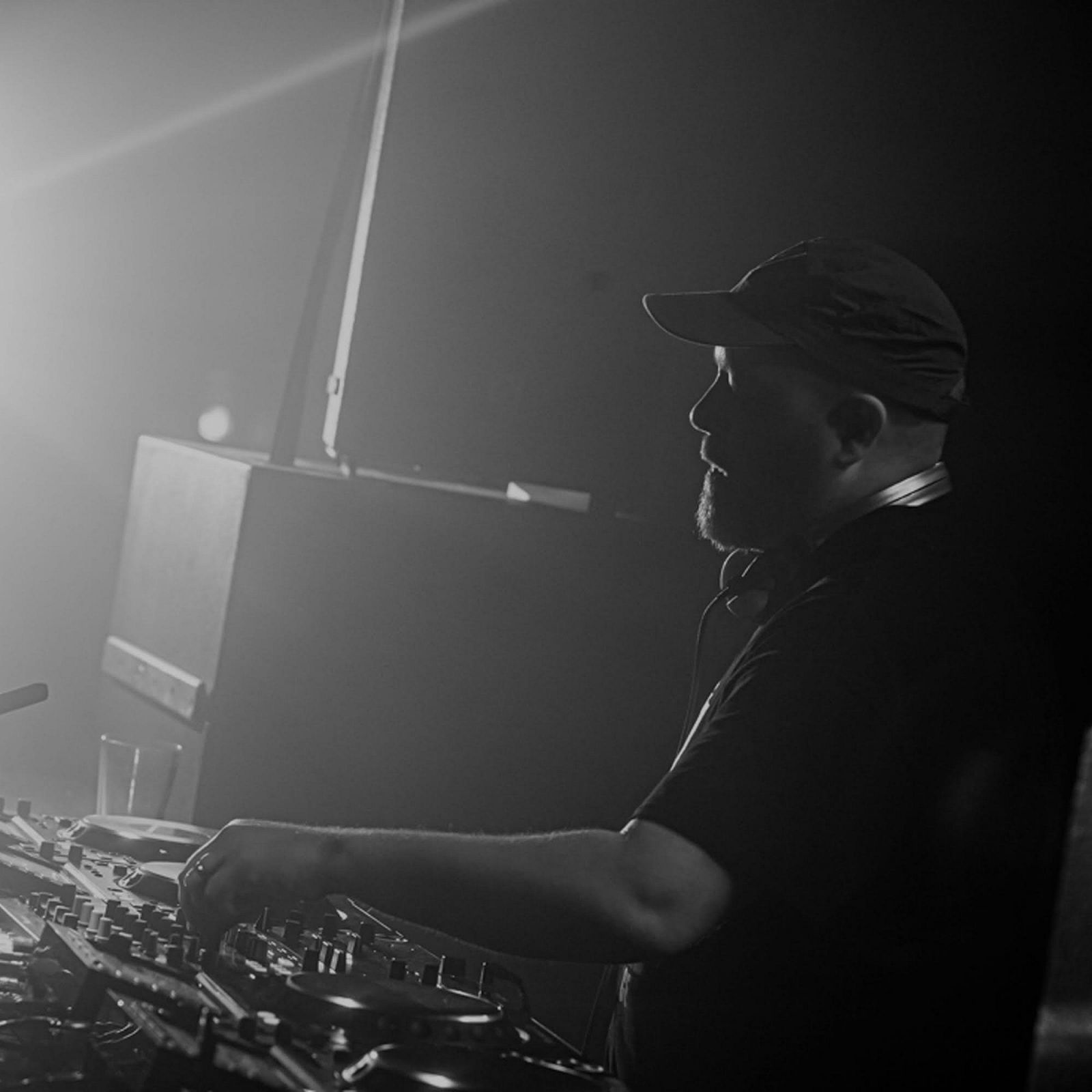 Ben Sims Presents: Run It Red 19th June 2022 | Listen on NTS