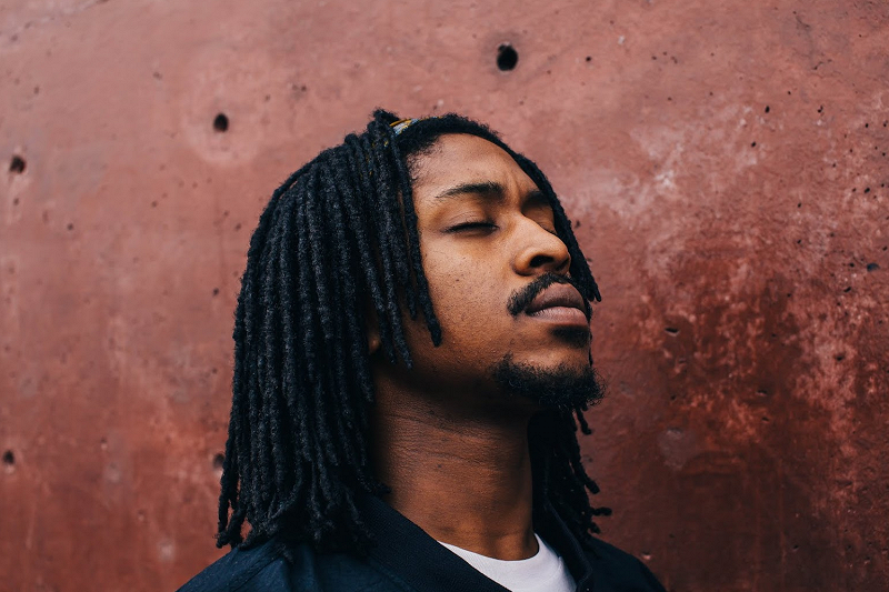 Iman Omari Performing